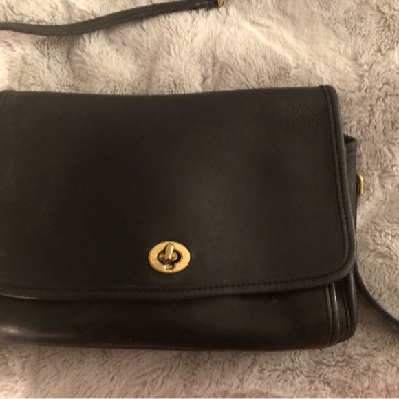 Coach | Bags | Coach Classic Vintage Cod 982 Black Leather Brass ...